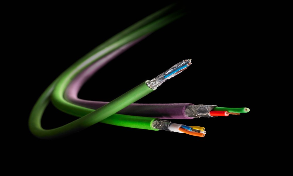 Industrial Data, Network & Bus Cables | HELU
